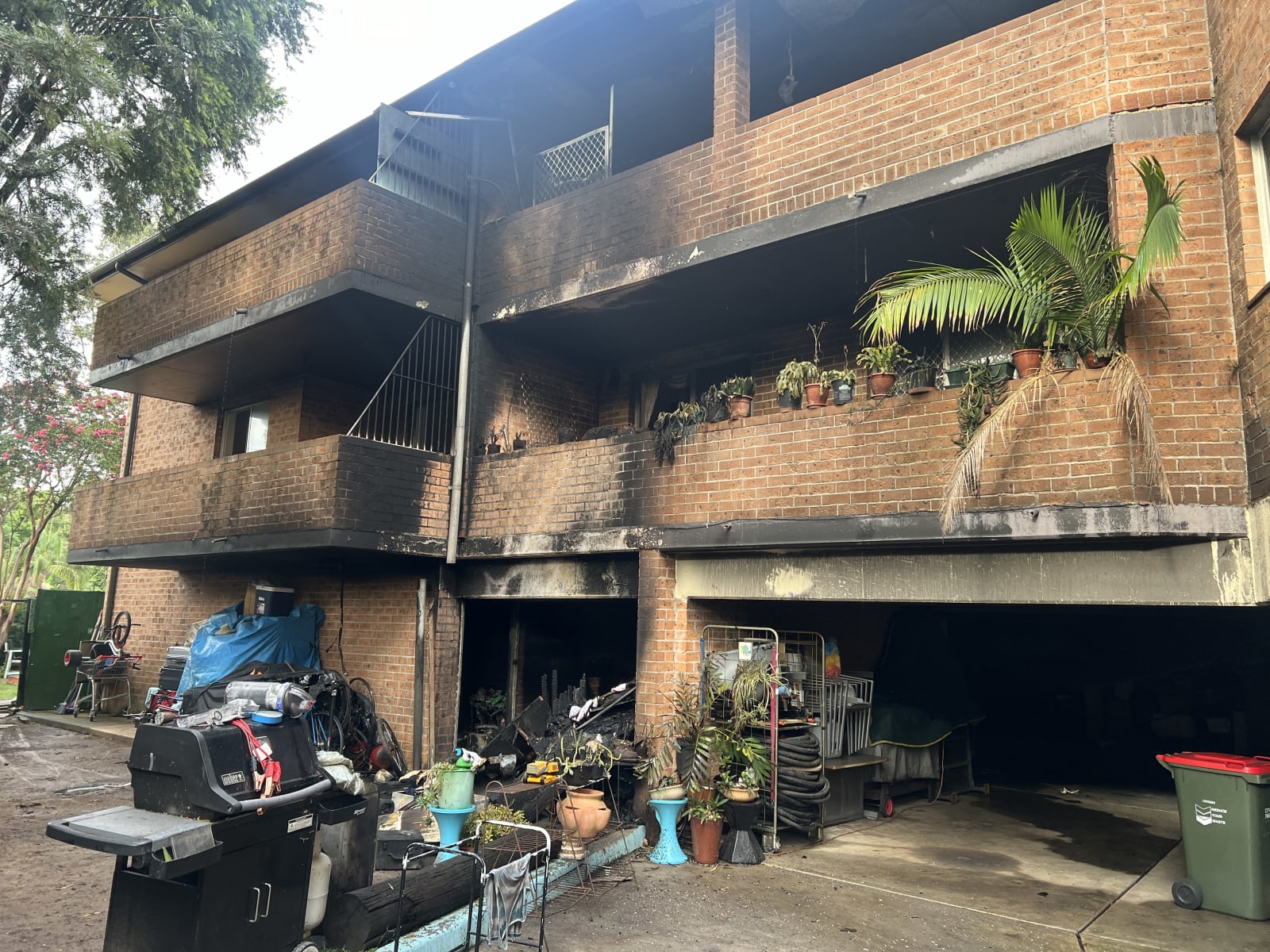 Residents saved from burning building - Parra News - Parramatta's ...
