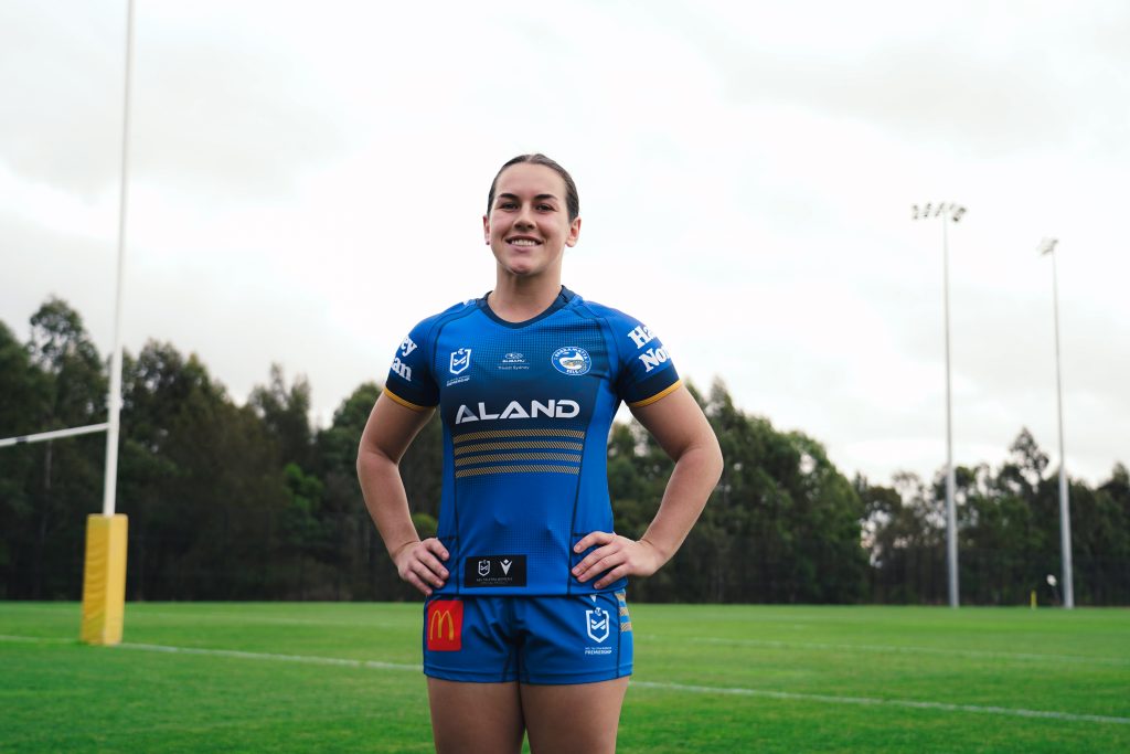 Eels sign Rosie Kelly for 2024 NRLW season - Parra News